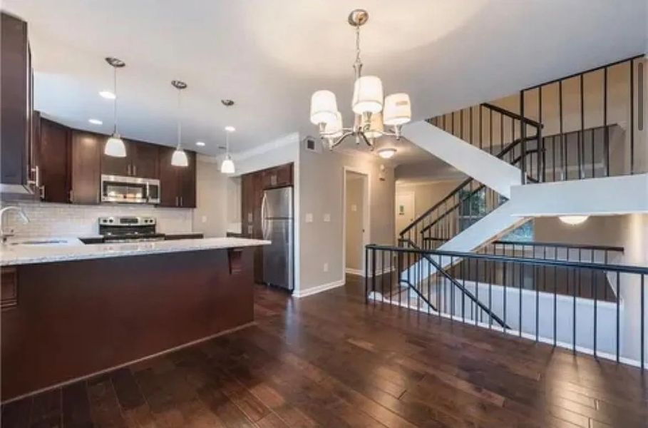 Cardigan Cir, Sandy Springs GA 30328 | Alcove